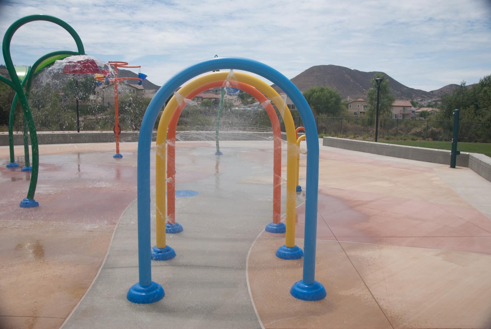 Arch Water Play Structure With Dynamic Flow | Vortex
