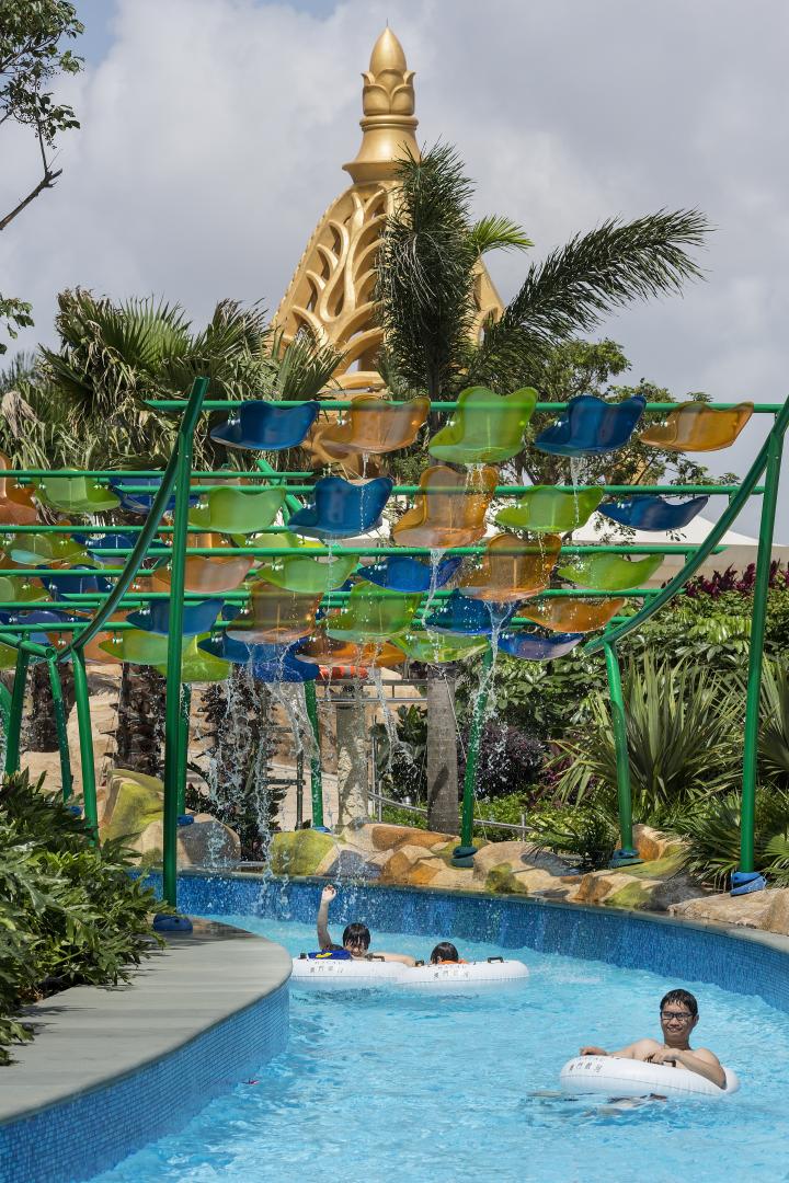 Galaxy Macau | Resort Splashpad & Lazy River In Cotai By Vortex