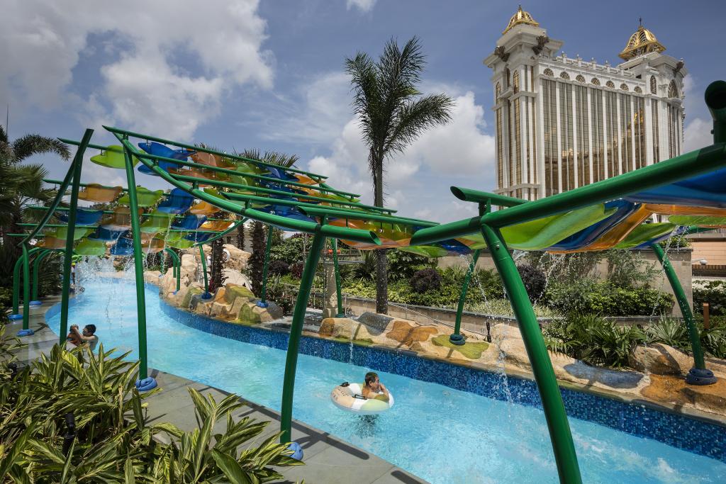 Galaxy Macau | Resort Splashpad & Lazy River In Cotai By Vortex