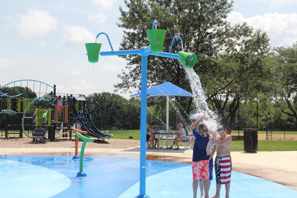 Water Park Bucket Dump | Vortex
