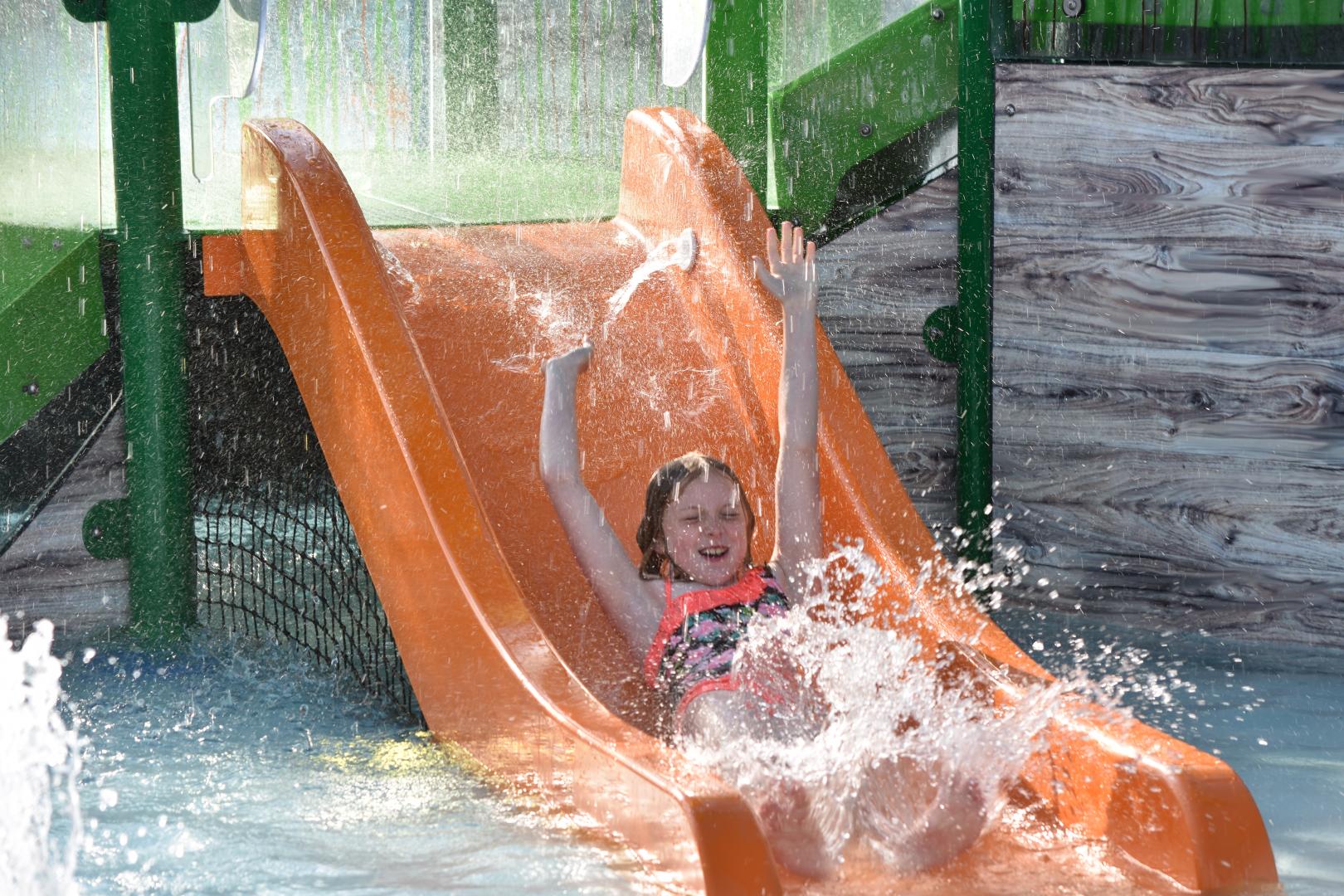 Monon Community Center | Elevated Waterpark Play In Indiana By Vortex