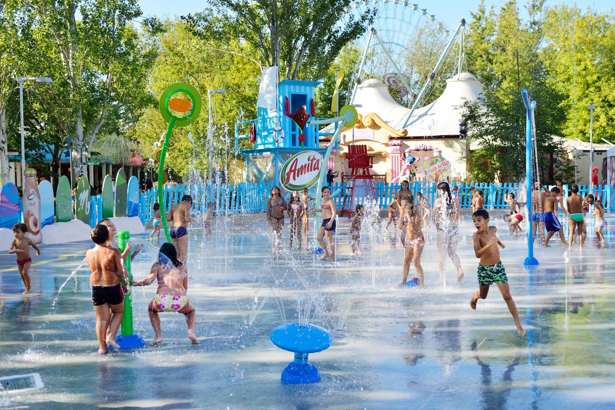 Waterparks & Amusement Parks - Vortex