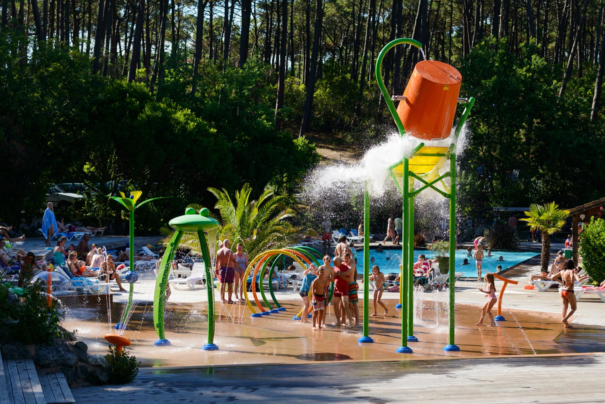 Splash Pad Design & Manufacturer | Vortex