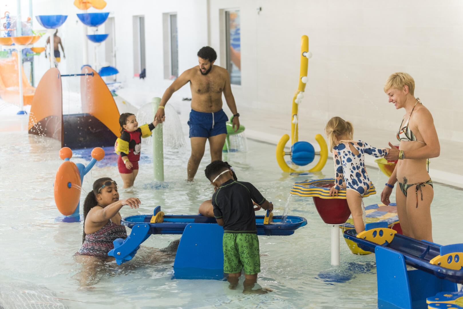 Britannia Leisure Centre | Award-Winning Aquatic Play in London by Vortex